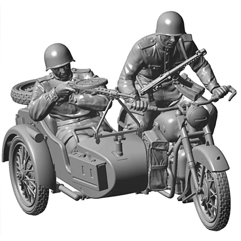ZVEZDA 3639 Soviet motorcycle M-72 with sidecar and crew